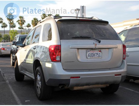 6UDH751, Pontiac Torrent (California) License plate of the USA