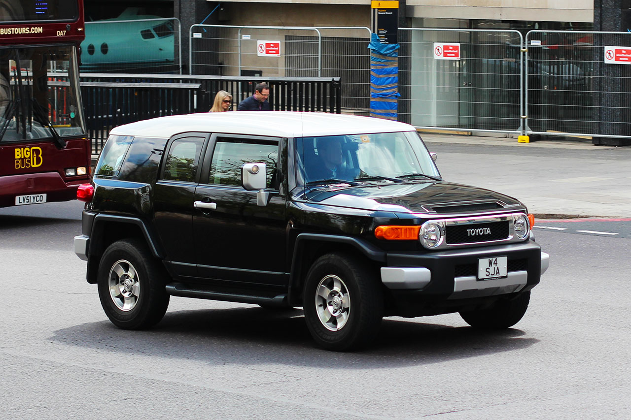 "W4SJA" photos Toyota FJ Cruiser. United Kingdom