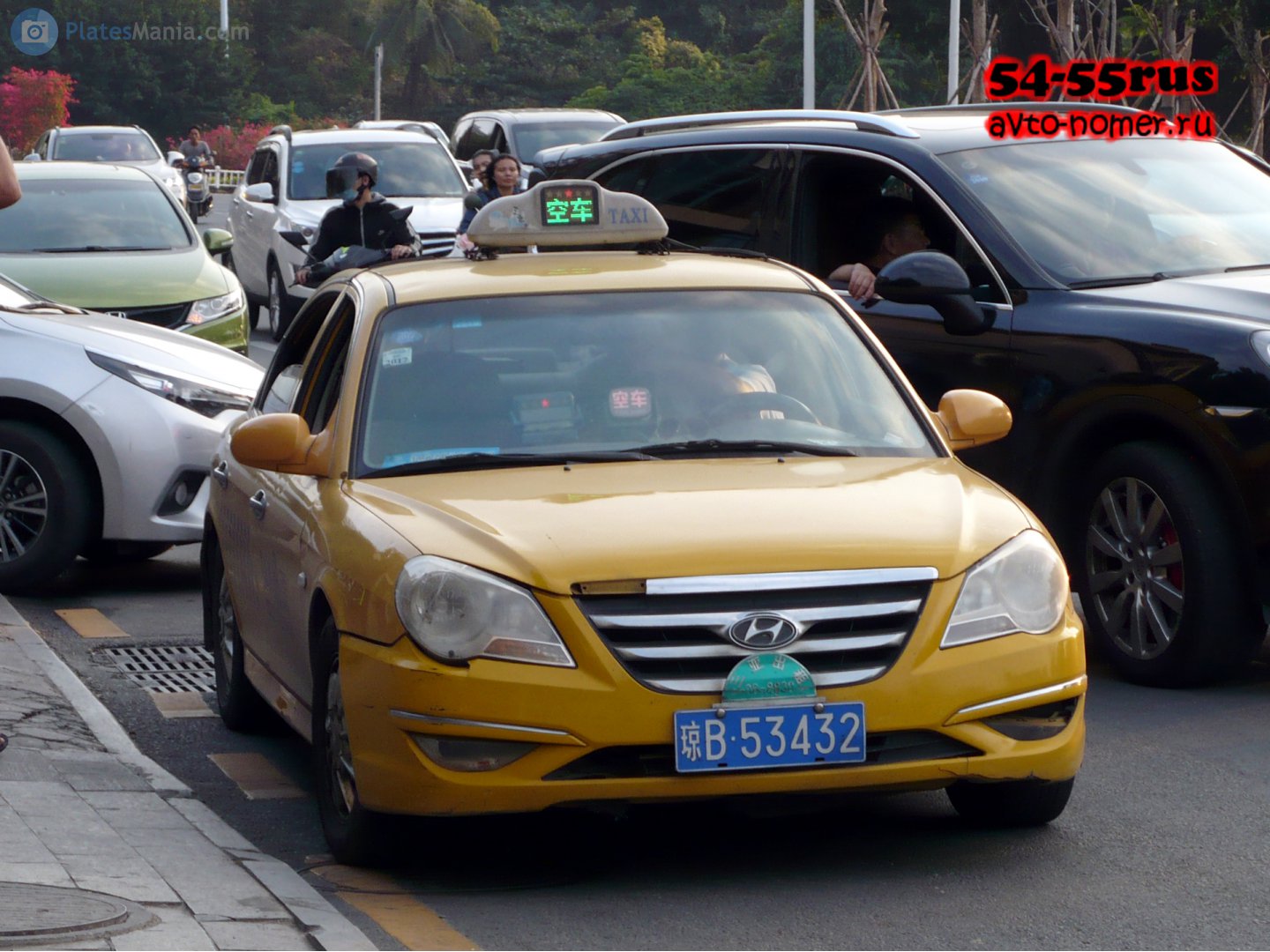 "琼B·53432" photos Hyundai Moinca. China