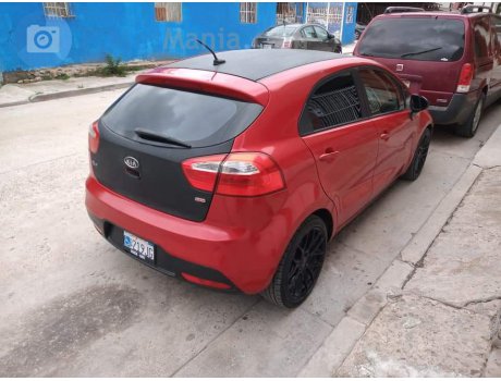 DP 219JG, Kia Rio (California) License plate of the USA