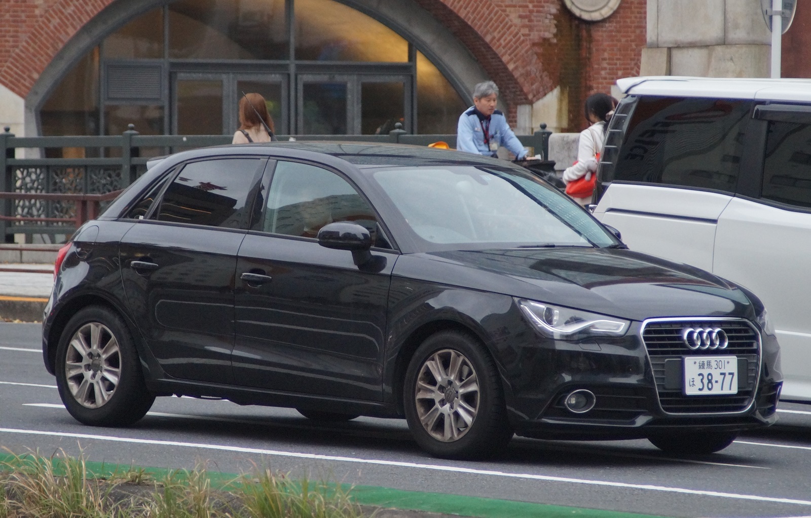 "練馬 301 ほ 3877" photos Audi A1. Japan