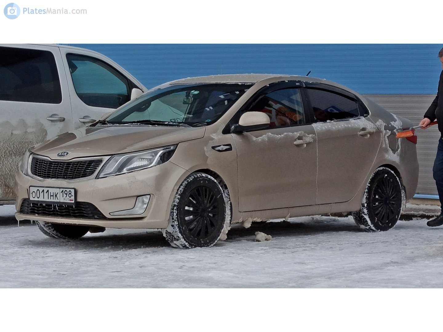 "о 011 нк 198" photos Kia Rio. Russia