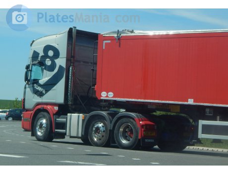S80 NPT, Scania IV-series (Newcastle-upon-Tyne) License plate of the ...