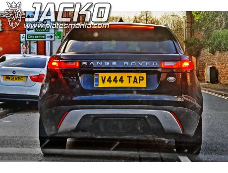 V444 TAP, Land Rover Range Rover Velar (Brighton) License plate of the ...