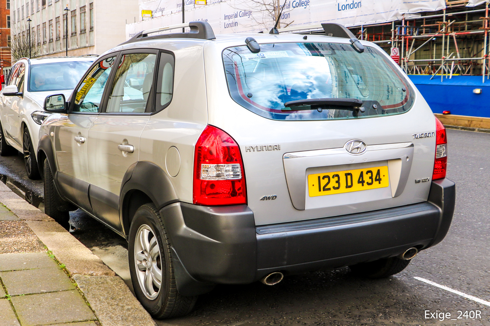 "123D434" photos Hyundai Tucson. United Kingdom