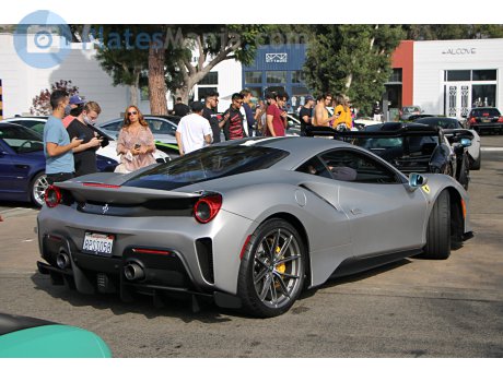8PSS058, Ferrari 488 (California) License plate of the USA