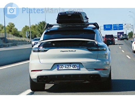 GD-427-QD, Porsche Cayenne (Loire-Atlantique) French license plate