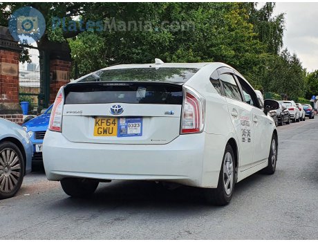 KF64 GWU, Toyota Prius (Luton) License plate of the Great Britain