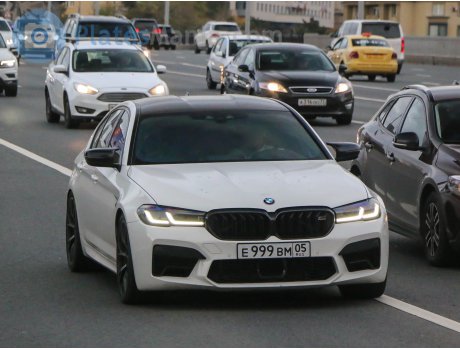 е999вм05, BMW M5 (Republic of Dagestan) License plate Russia