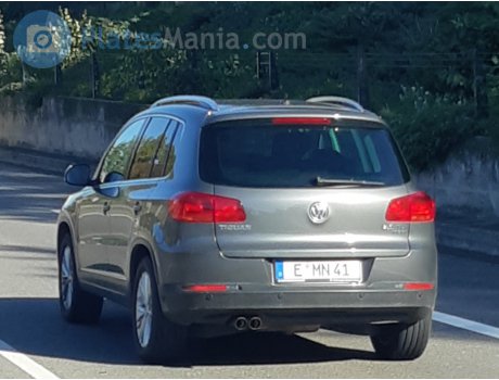 E MN 41 , Volkswagen Tiguan (Essen City) German license plate