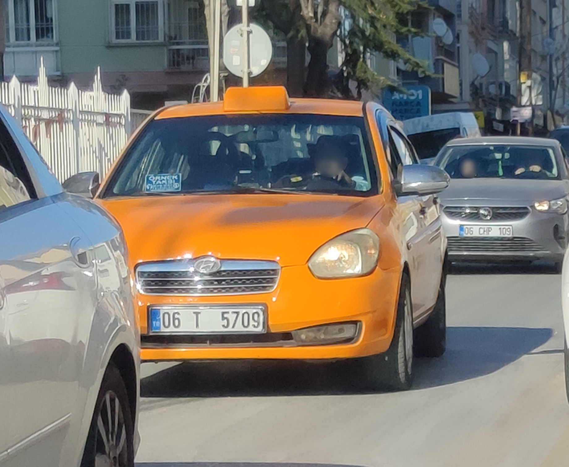 "06 T 5709" photos Hyundai Accent. Turkey