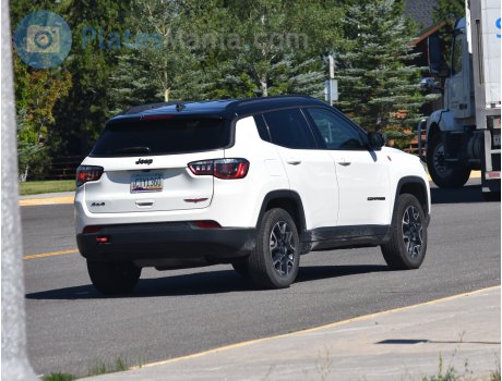 CTY1360, Jeep Compass (Arizona) License plate of the USA