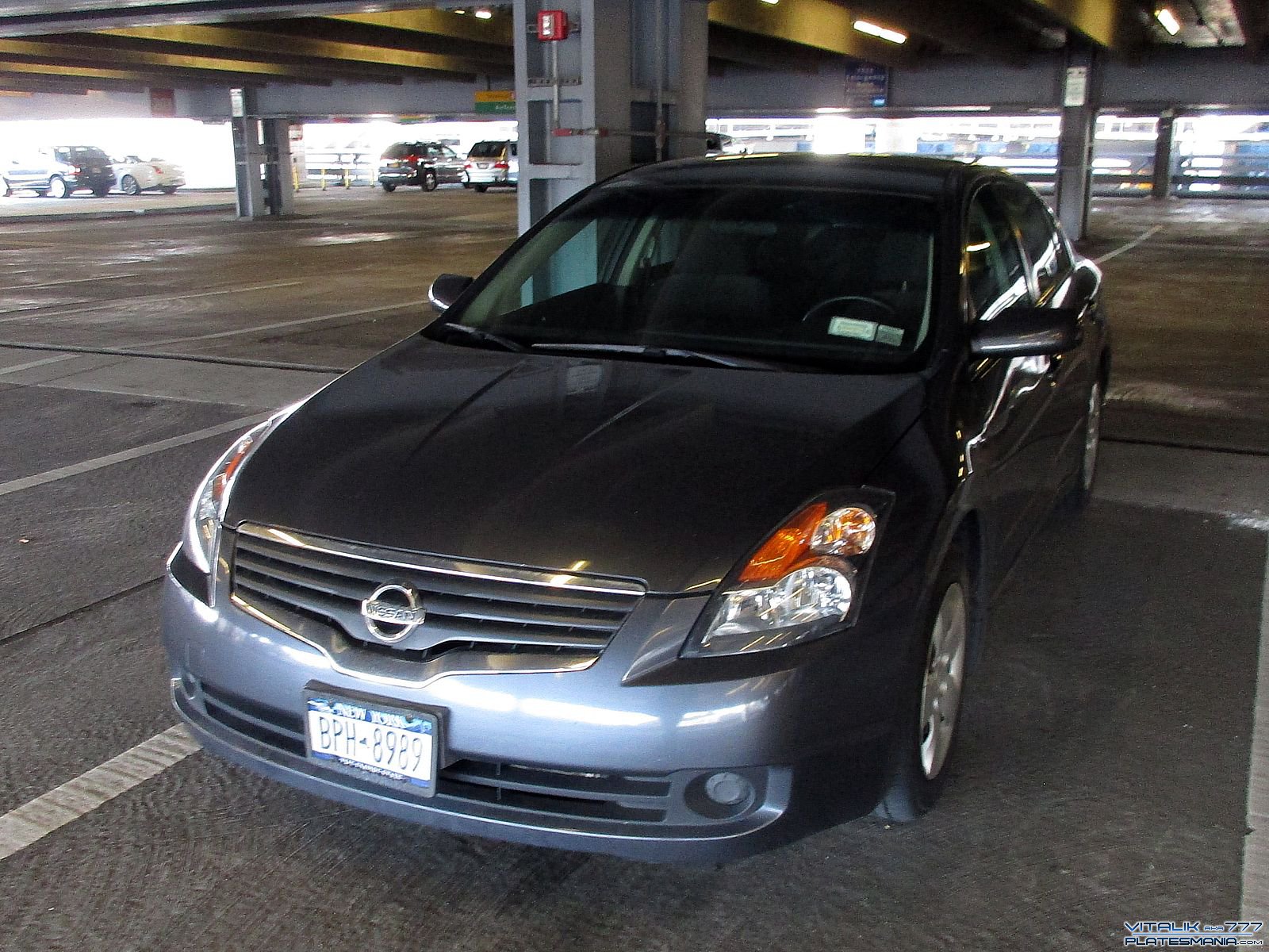 "BPH-8989" photos Nissan Altima. USA