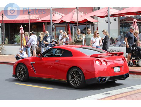 8VFP456, Nissan GT-R (California) License plate of the USA
