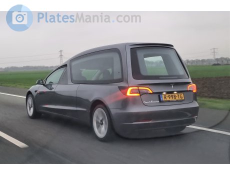 R-998-TG, Tesla Model 3 , License plate of the Netherlands