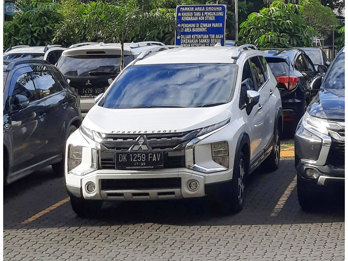 "DK 1259 FAV" photos Mitsubishi Xpander. Indonesia