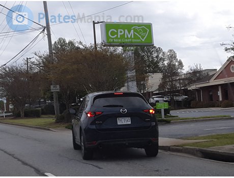 TYL-7142, Mazda CX-5 (Virginia) License plate of the USA
