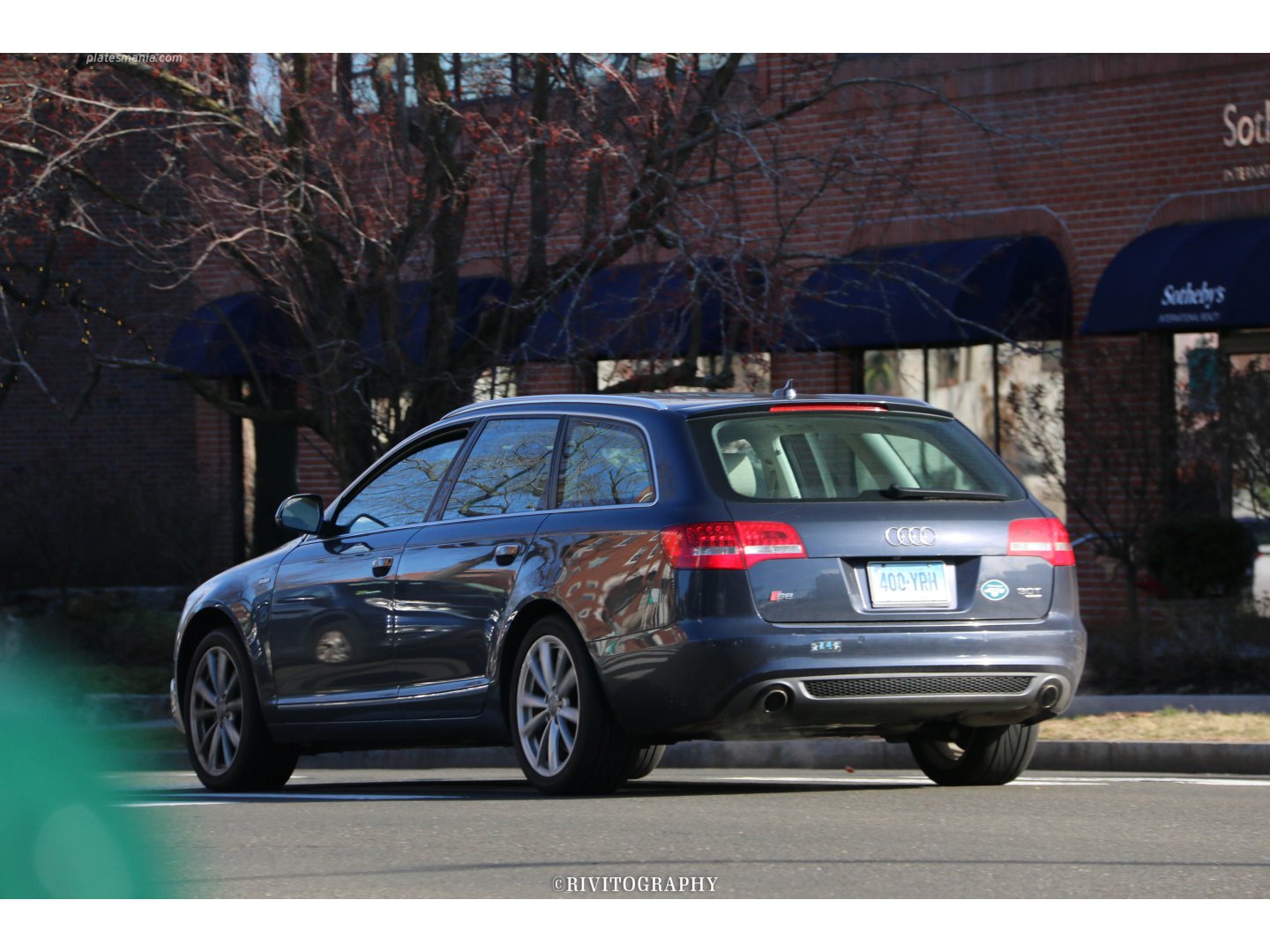 "400-YRH" photos Audi A6. USA