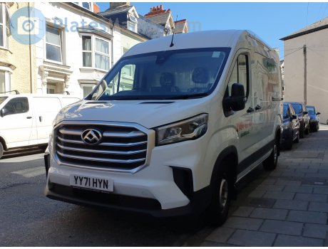 YY71 HYN, Maxus Deliver 9 (Beverley) License plate of the United Kingdom