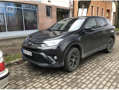 AA AH-160, Toyota RAV4 , license plates of Hungary
