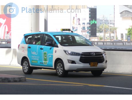 4584, Toyota Innova (Dubai) License plate of the UAE