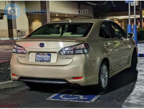 7HVW214, Lexus HS (California) License plate of the USA