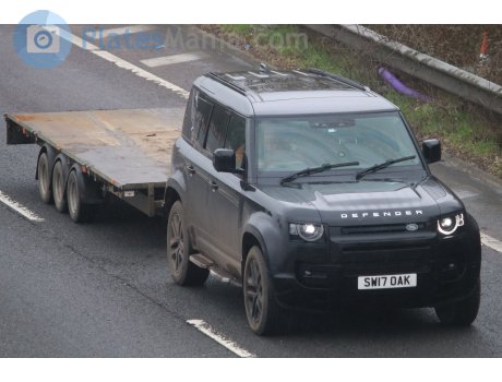 SW17 OAK, Land Rover Defender (Aberdeen) License plate of the United ...