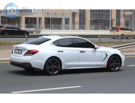 O 7785, Genesis G70 (Dubai) License plate of the UAE