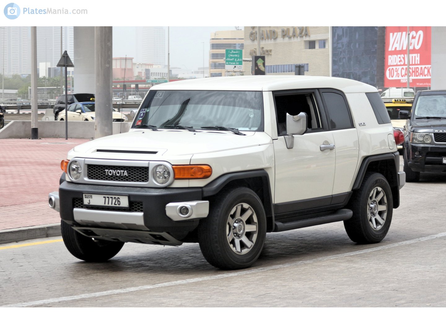 "J 77726" photos Toyota FJ Cruiser. UAE