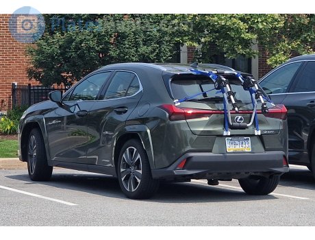 JYB-7433, Lexus UX (Pennsylvania) License plate of the USA