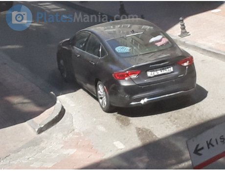 22 L 49412, Chrysler 200 (Erbil Governorate) License plate of Iraq