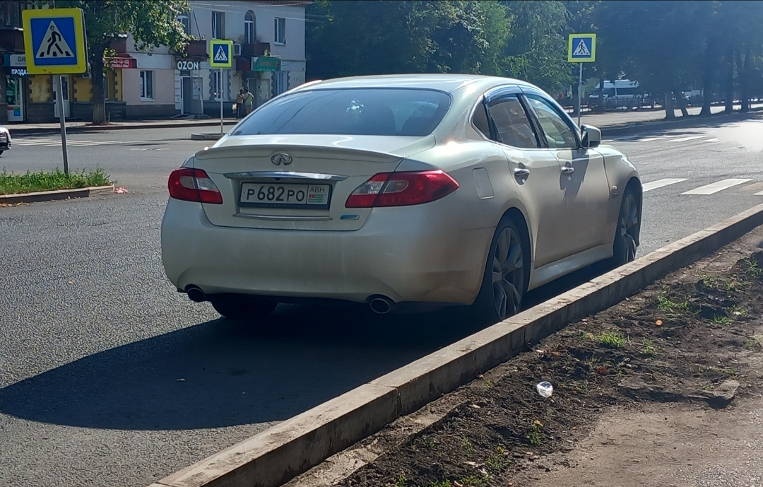 "р 682 ро" photos Nissan Fuga. Non-recognized and partially recognized ...