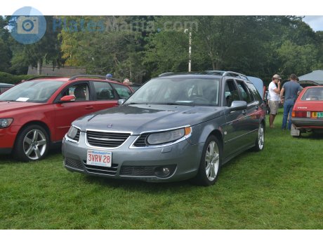 3VRV 28, SAAB 9-5 (Massachusetts) License plate of the USA
