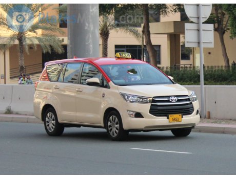 5653, Toyota Innova (Dubai) License plate of the UAE