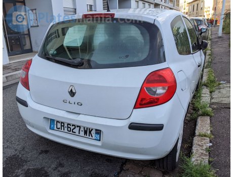 CR-627-WK, Renault Clio (Drôme) French license plate