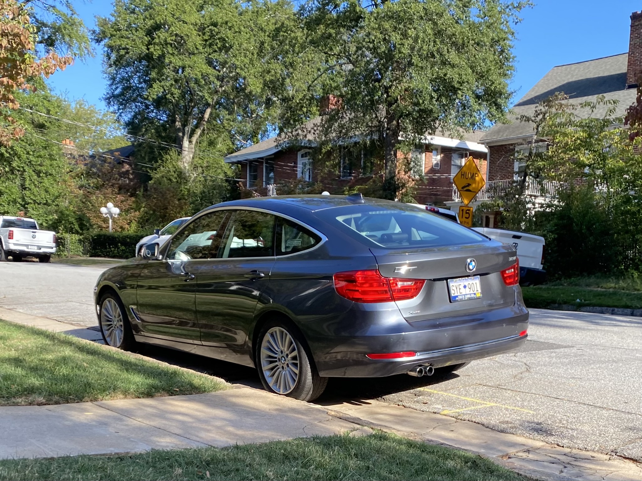 "SYE 901" photos BMW 3 Series. USA