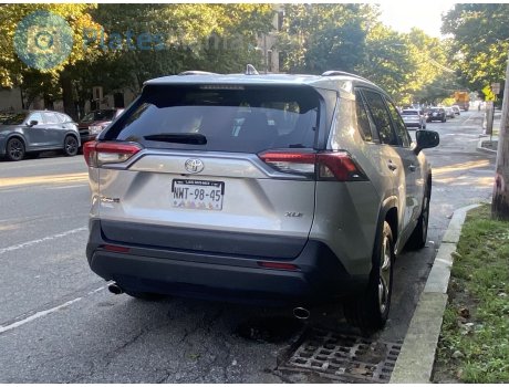 NWT-98-45, Toyota RAV4 (Mexico) License plate of Mexico