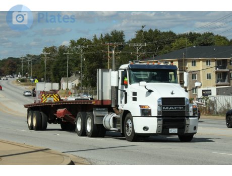 NH-1349, Mack Anthem (North Carolina) License plate of the USA