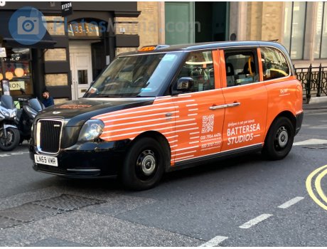 LN69 VMR, LEVC TX (Borehamwood (Stanmore)) License plate of the United ...