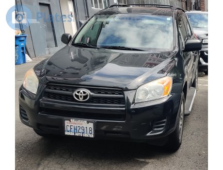 CFH2918, Toyota RAV4 (Washington) License plate of the USA