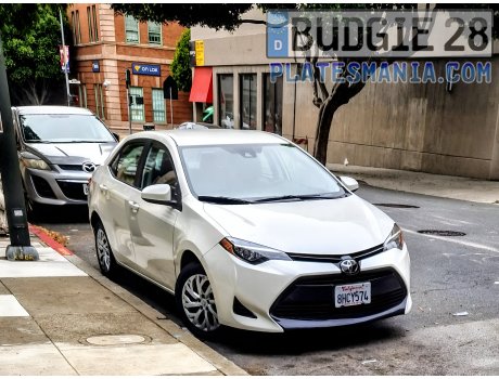 8HCY574, Toyota Corolla (California) License plate of the USA