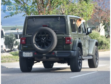 GVEA-842, Jeep Wrangler (Ontario) License plate of Canada