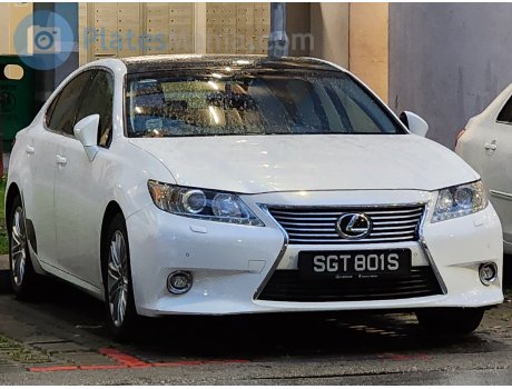 SGT 801 S, Lexus ES , License plate of Singapore