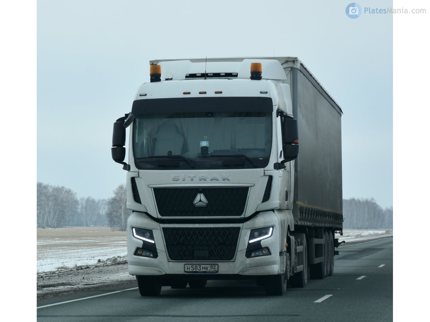 "н 583 мк 82" photos CNHTC Sitrak ZZ-series. Russia