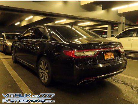 T779594C, Lincoln Continental (New York) License plate of the USA