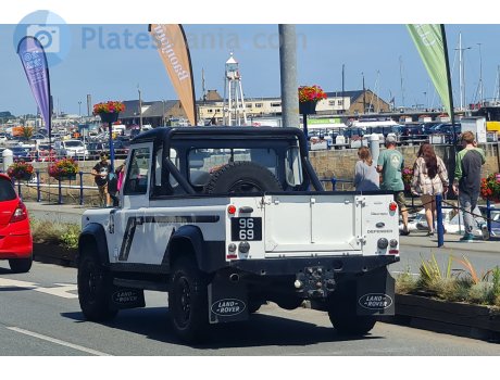 9669, Land Rover Defender , License plate of Guernsey