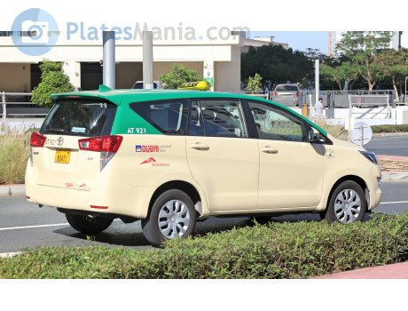 80471, Toyota Innova (Dubai) License plate of the UAE