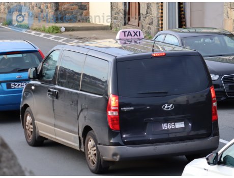 1566, Hyundai H-1 , License plate of Guernsey