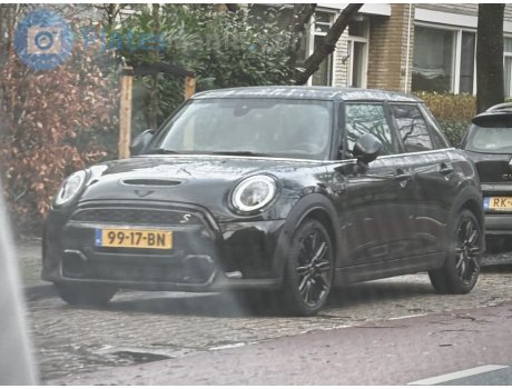 99-17-BN, MINI Hatch , License plate of the Netherlands