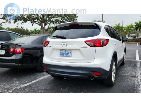 BDB-5867, Mazda CX-5 (North Carolina) License plate of the USA